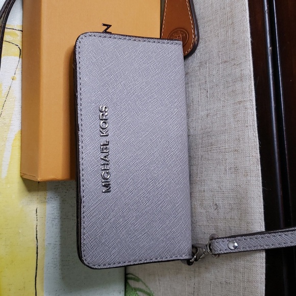 Bags | Mk Wristlet | Poshmark